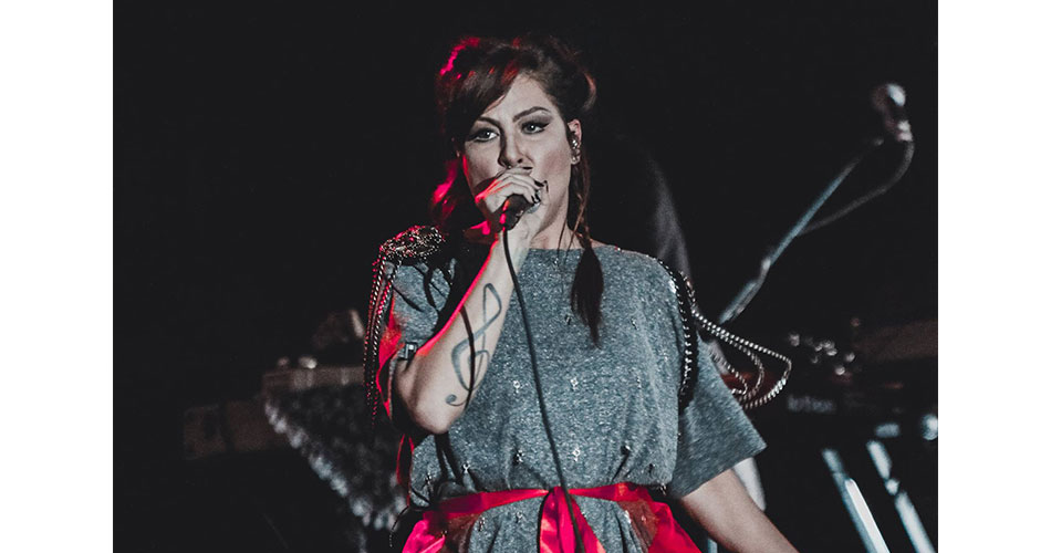 Pitty promete iniciar nova era em sua carreira - Rádio 94POP FM